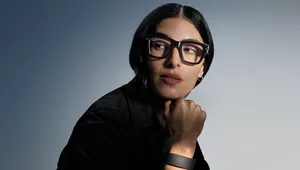 Ray-Ban Display 2025: occhiali smart AI con display integrato e ...