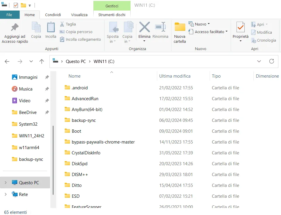 Windows 11, come ripristinare Esplora file di Windows 10 e la vecchia ...